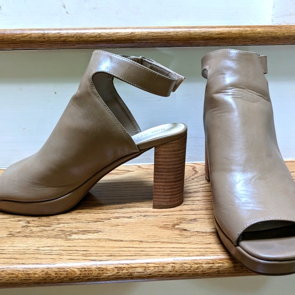 Nine West | Shoes | Nine West Beige Peep Toe Booties | Poshmark